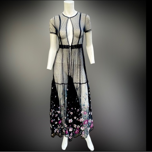 Xhilaration | Dresses | Ladies Sheer Lace Embroidered Flowers Boho Maxi ...